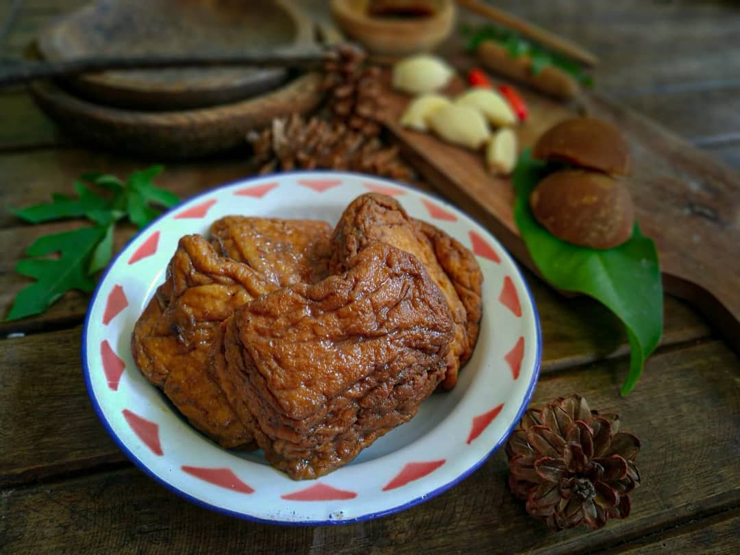 Resep Tahu Bacem Meresap - Orami Recipes