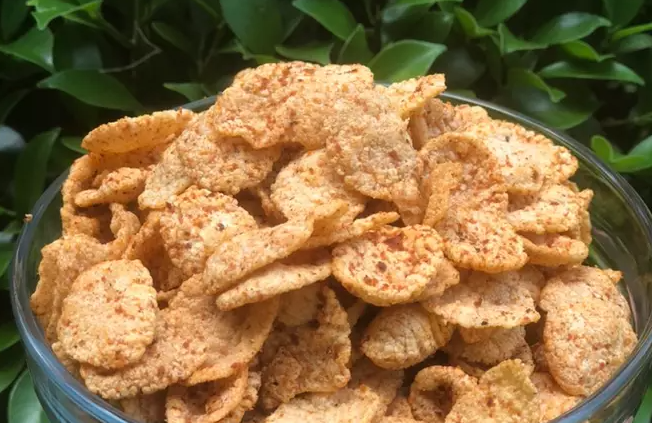 Cornflakes Kriuk Pedas - Orami Recipes