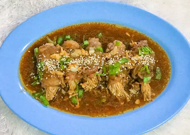 Resep Beef Jamur Enoki Roll Kuah - Orami Recipes
