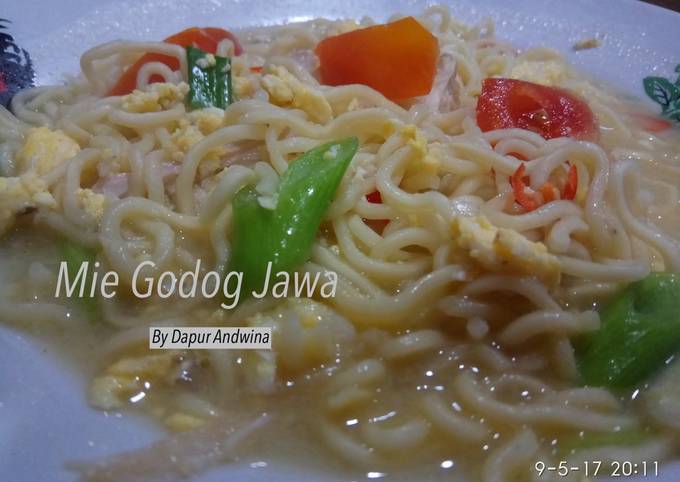 Resep Mie Godog Jawa dengan Udang - Orami Recipes