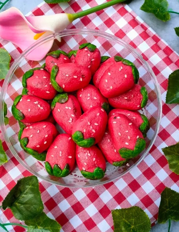 Resep Kue Nastar Strawberry - Orami Recipes
