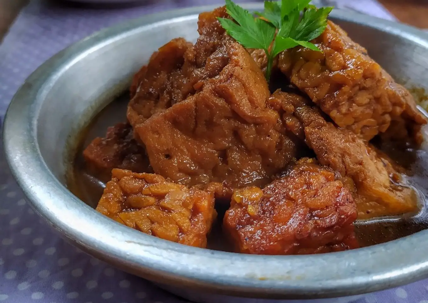 Resep Tahu Bacem Kuah - Orami Recipes