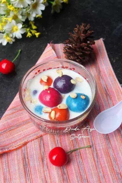 Resep Wedang Ronde Kuah Susu - Orami Recipes
