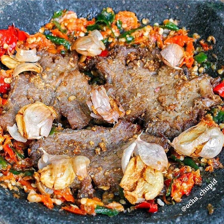 Resep Empal Daging Sambal Bawang - Orami Recipes