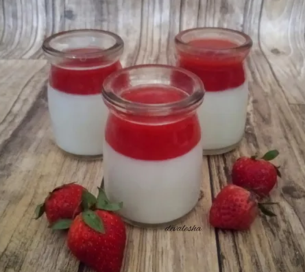 Resep Puding Susu Saus Strawberry - Orami Recipes