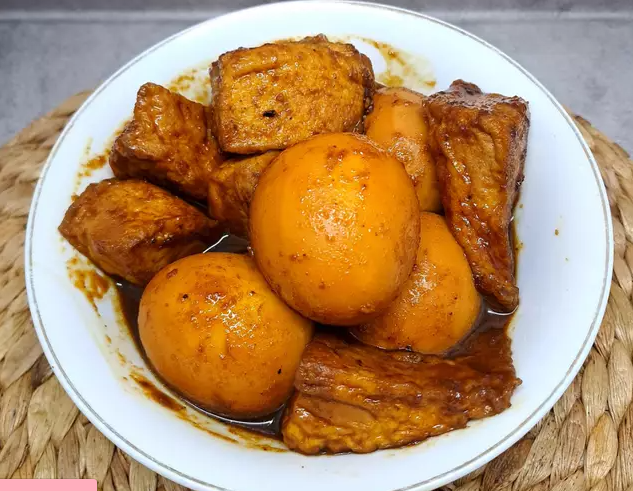 Resep Semur Telur Kecap - Orami Recipes